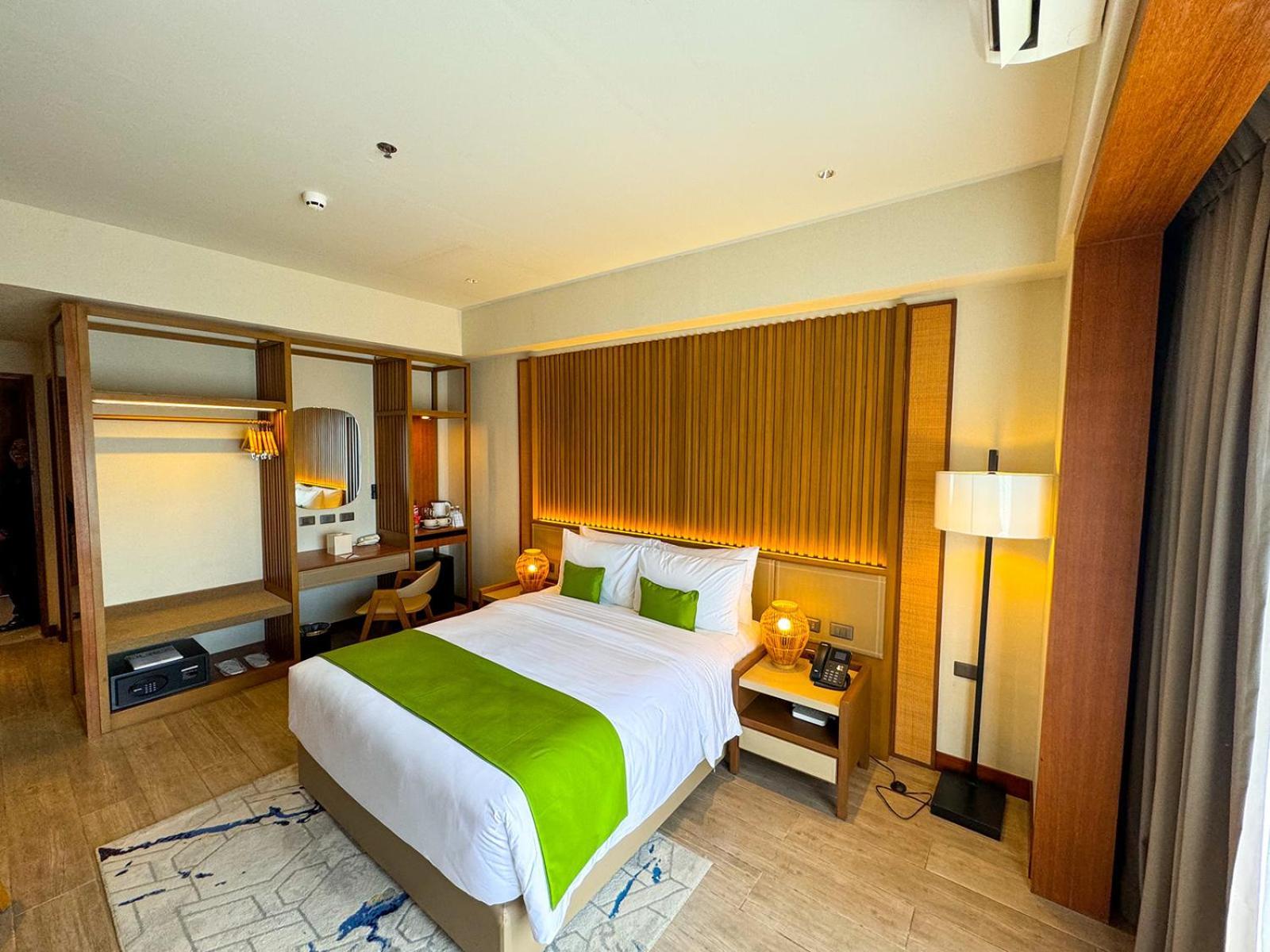 CEBU ONE TECTONA RESORT HOTEL, LILOAN